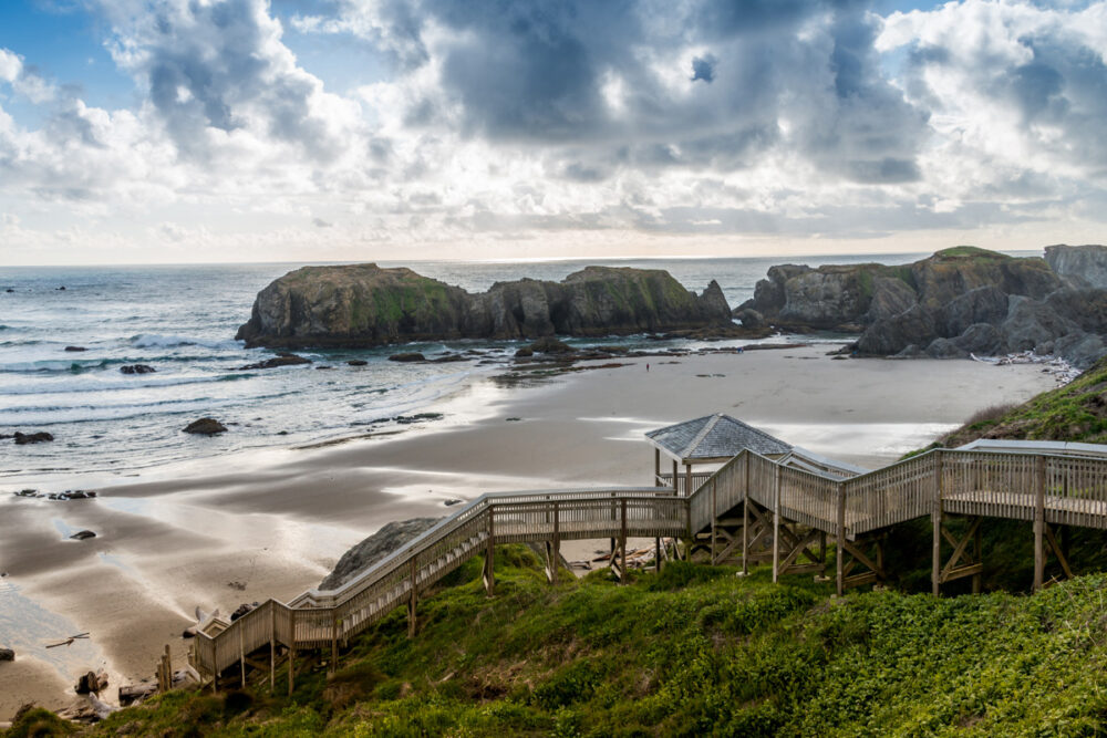 The Many Rocks of Bandon - Travel Southern Oregon Coast
